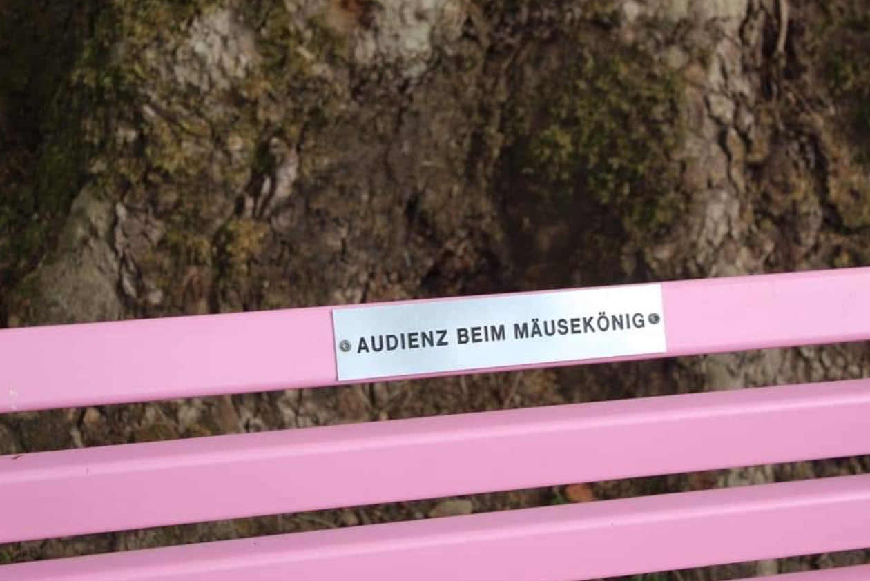 Grab von Dirk Bach auf Melaten: So findet man es